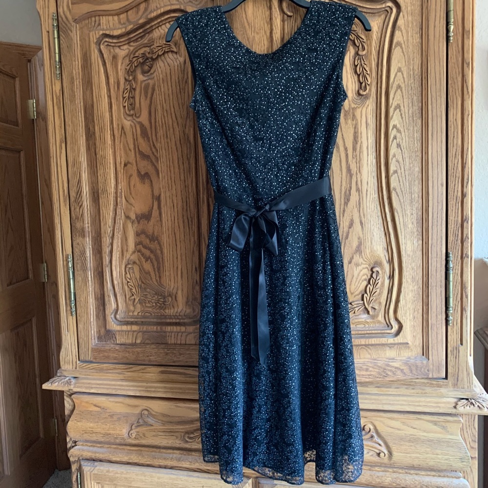 Tahari Asl Ribbon Trim Metallic Lace Black Dress - Gem